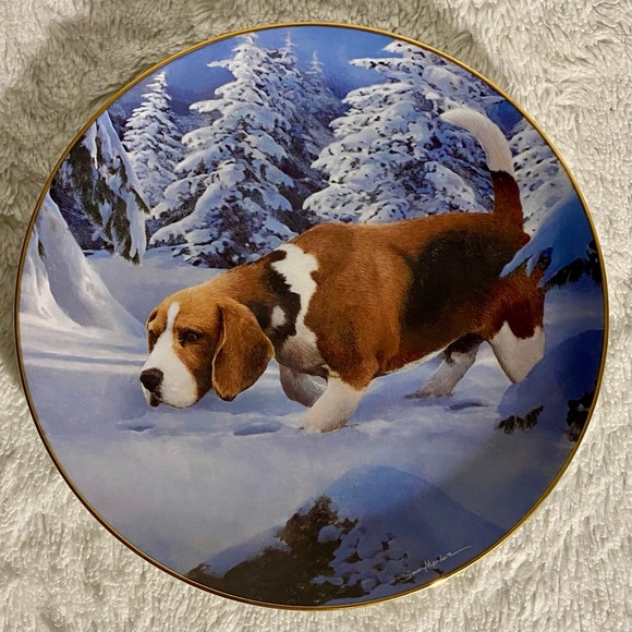Danbury Mint | Accents | Vintage Beagles Collection Plate On The Trail ...